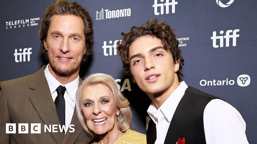 Matthew McConaughey Stars Alongside His Family in ‘The Lost Bus’, a ...