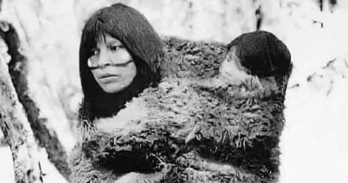 Rare Photograph of a Selk’nam Mother and Child from 1923 - KillBait Archive