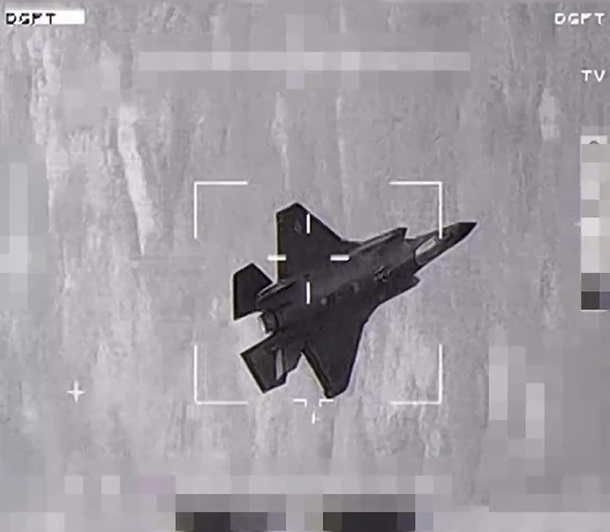 French Rafale Fighter Simulates Lock-on of U.S. F-35A in NATO Exercise ...