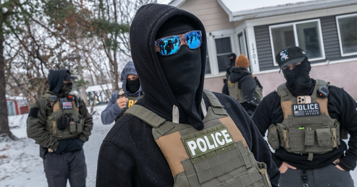 ICE memo authorizes use of administrative warrants for home entries in ...