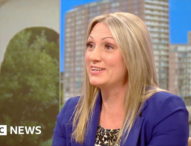 Deborah James’ Campaign Helps Save a Mother’s Life from Bowel Cancer ...