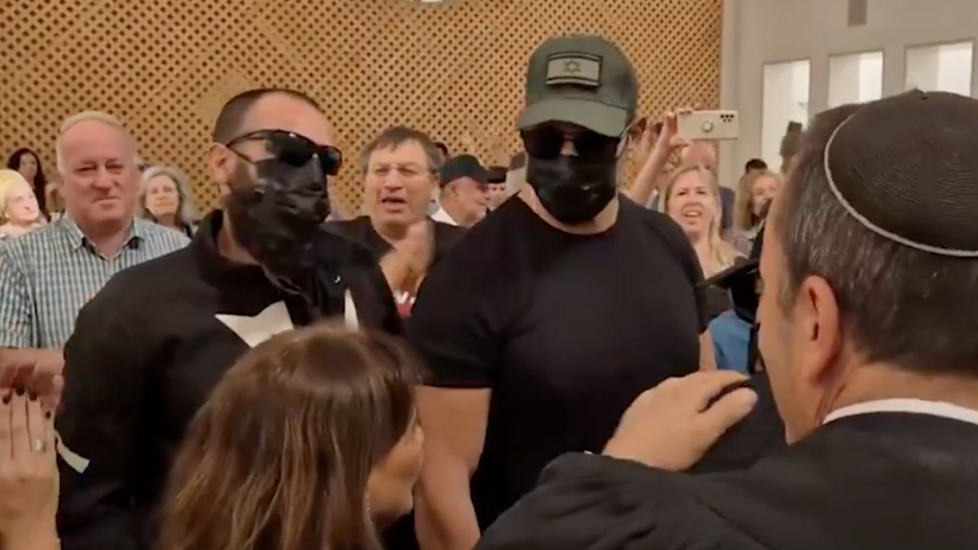 Israeli Soldiers Accused of Abusing Palestinian Detainee Receive Public ...