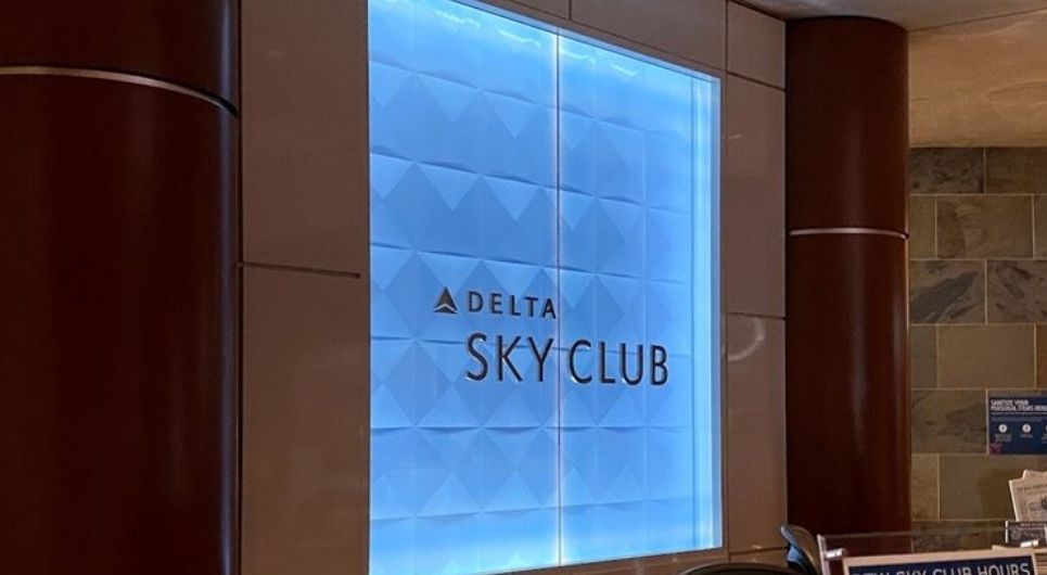Complete Guide to Delta Sky Club Access Rules, Credit Cards, and ...