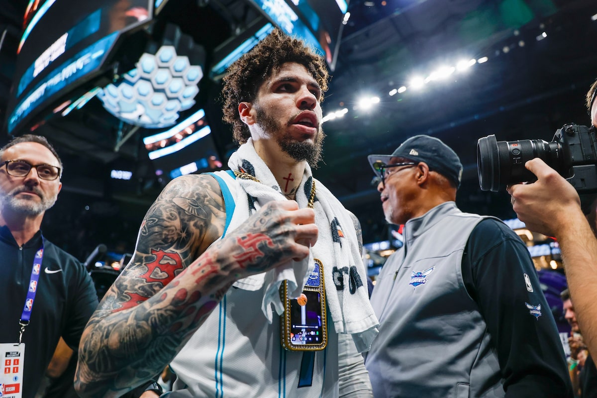 LaMelo Ball celebrates Hornets’ play-in win with unusual mascot ...